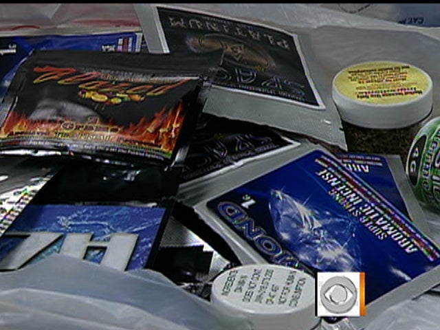 Many synthetic drugs still legal after "bath salts" ban - CBS News
