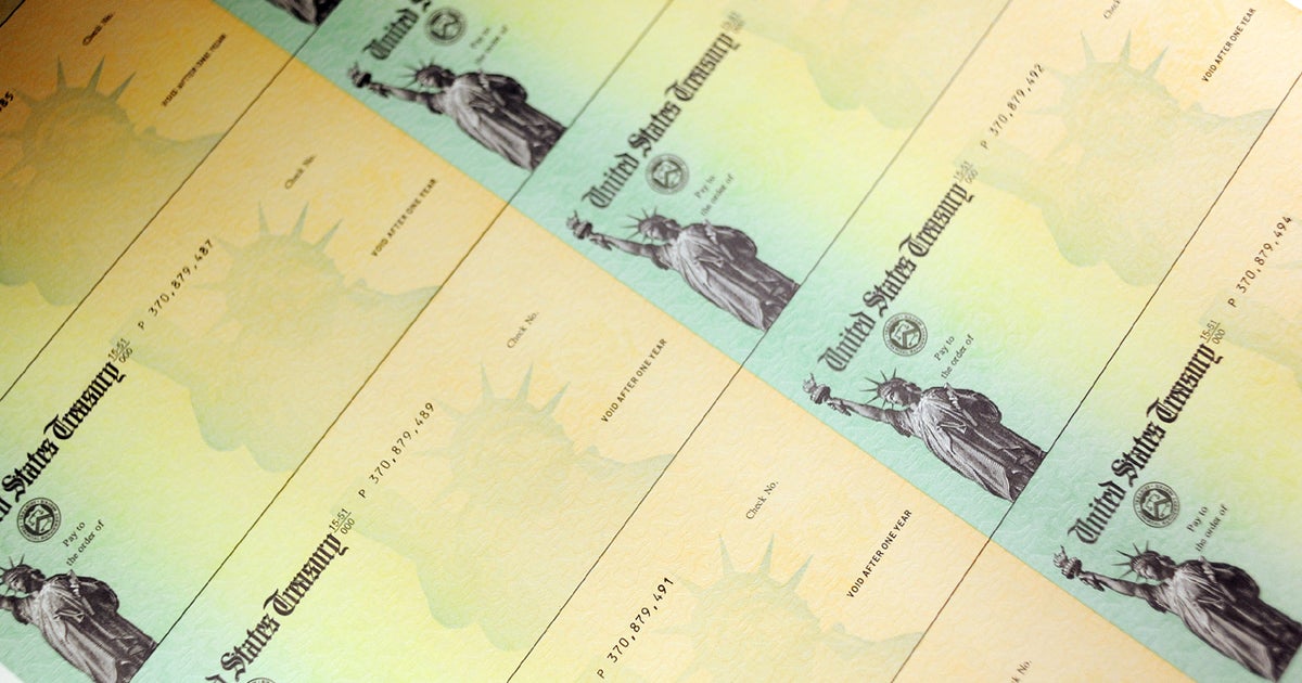 watchdog-gov-t-paid-600-million-to-dead-people-cbs-news