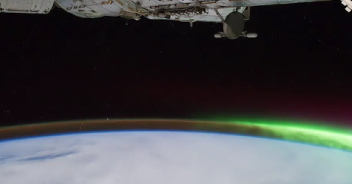 Stunning time-lapse sequence shows Earth from the International Space ...