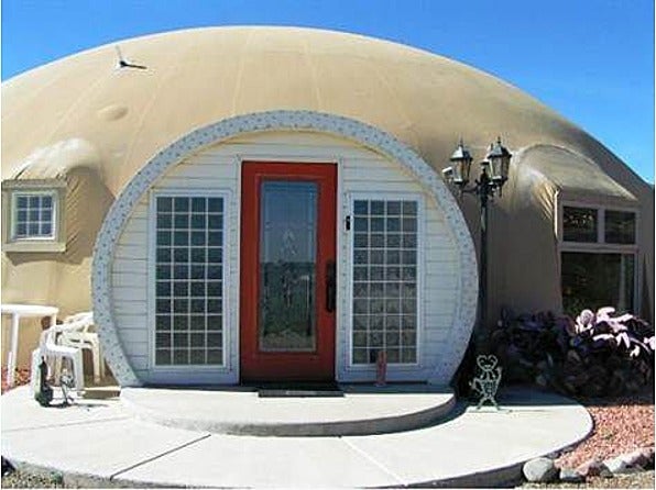 Weird real estate: Oddly shaped houses - CBS News