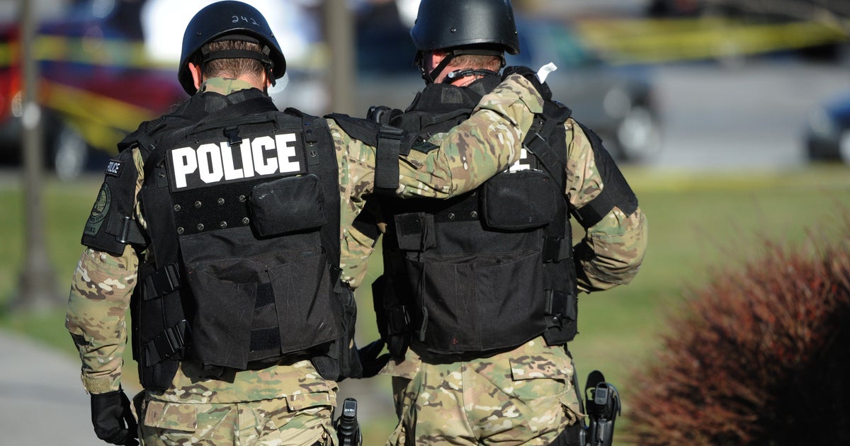 Va. Tech gunman kills officer, later found dead - CBS News