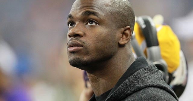 Adrian Peterson Update: NFL star talks about 2-year-old son's death ...
