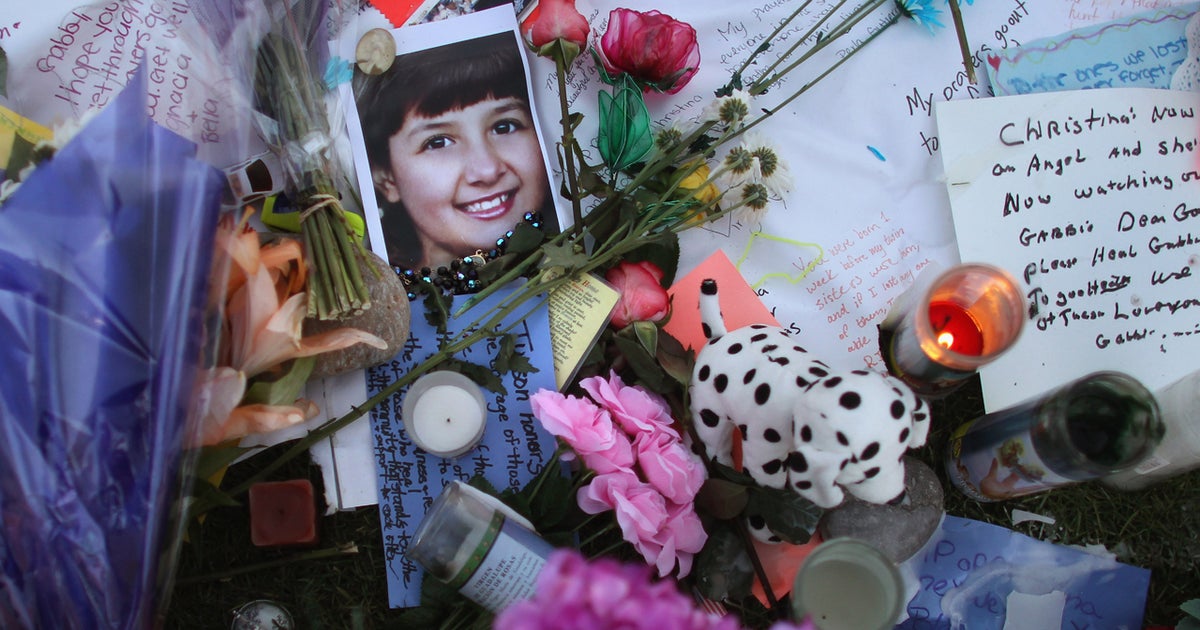 Book recalls "Angel of Tucson" - CBS News