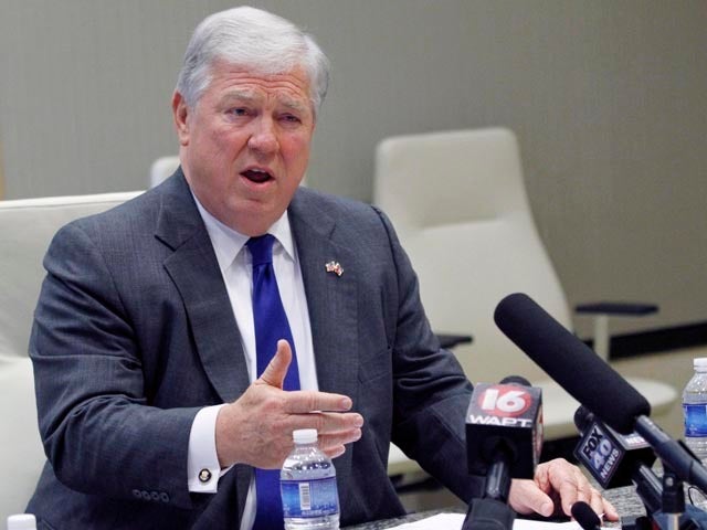 Haley Barbour pardons are valid, says Mississippi Supreme Court - CBS News