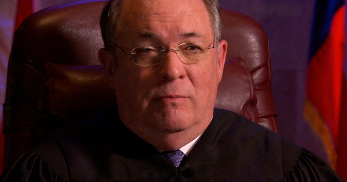 Extra: Judge Shoemake on the Hill case - CBS News