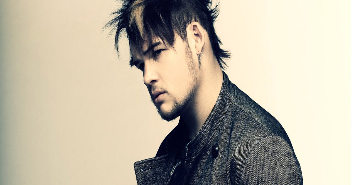 James Durbin watches "American Idol" from a new perspective - CBS News