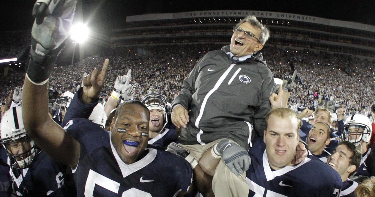 Ex-Penn State coach Joe Paterno dead at 85 - CBS News