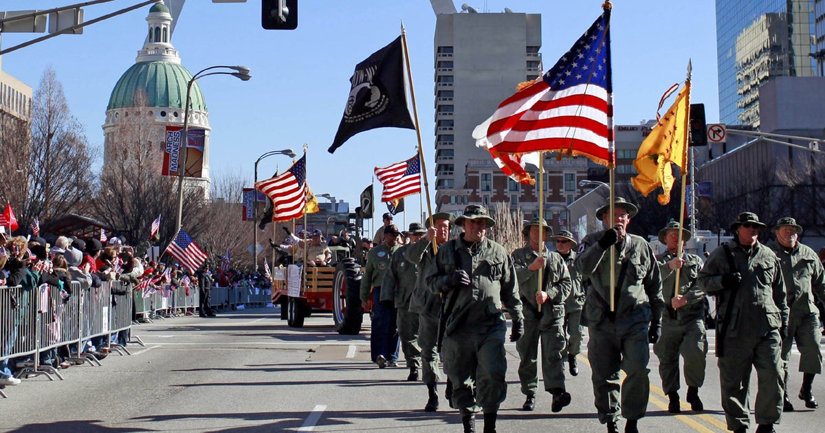 St. Louis hosts parade for Iraq War vets - CBS News