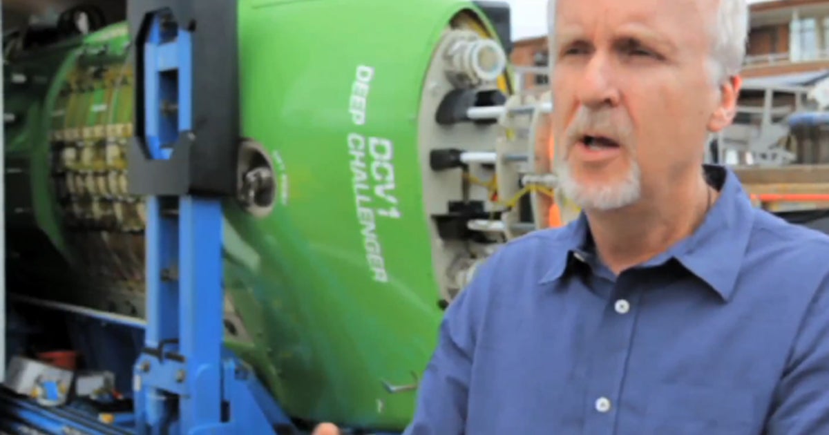 James Cameron completes record 7-mile dive - CBS News