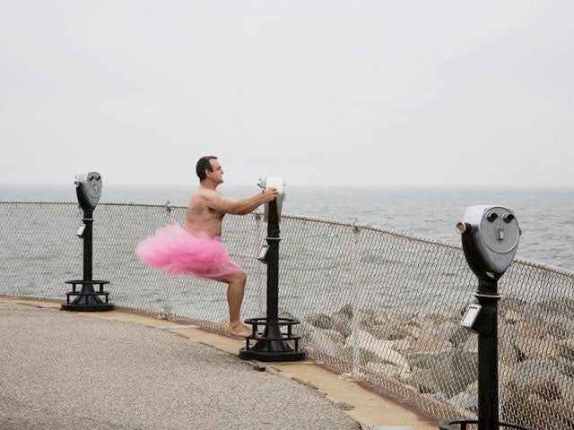 "The Tutu Project" aims for breast cancer awareness