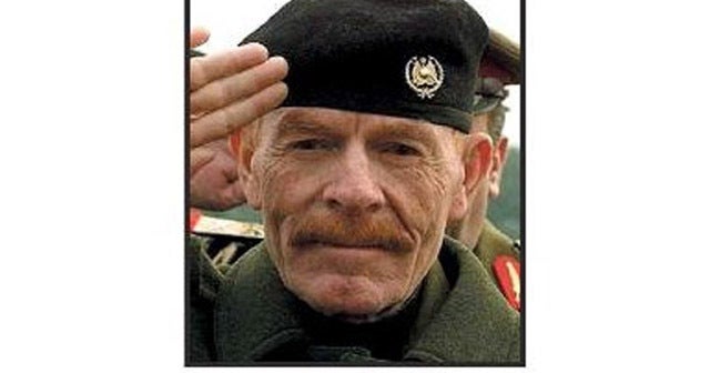 Iraq: Video appears to show top Saddam deputy - CBS News