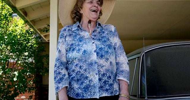 Woman, 92, sold 'suicide kits,' gets sentenced for tax evasion - CBS News