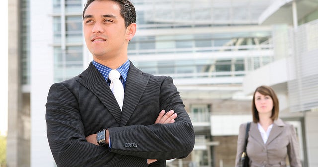 How to turn an internship into a job - CBS News