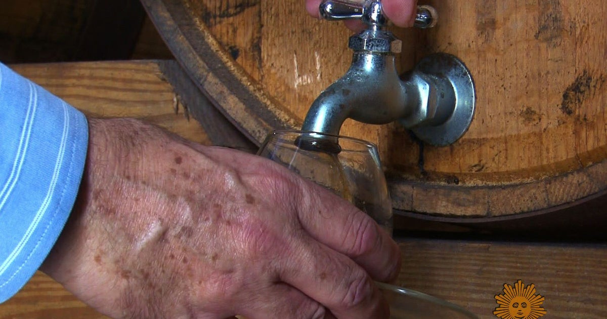 Rum's spirited history - CBS News