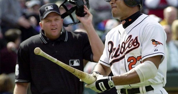 Former MLB player David Segui: I was told of Roger Clemens "darts ...