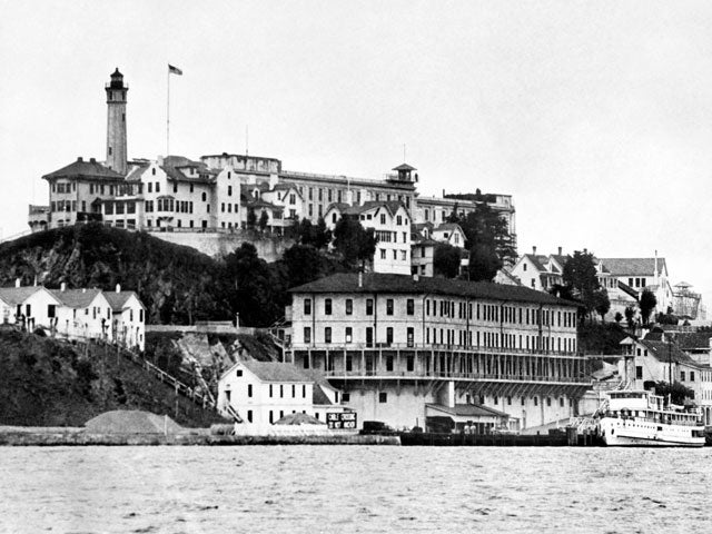 Alcatraz marks 50th anniversary of fabled escape