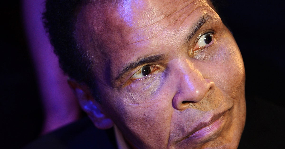 Muhammad Ali gala starts Olympic party season - CBS News