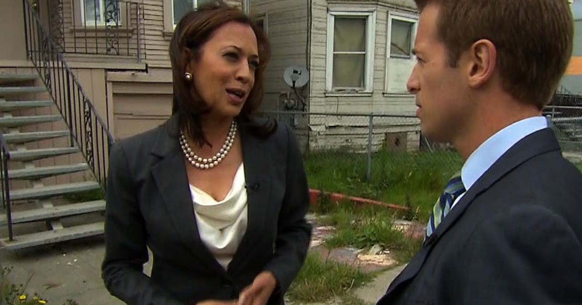 Calif. attorney general Kamala Harris fights for struggling homeowners ...