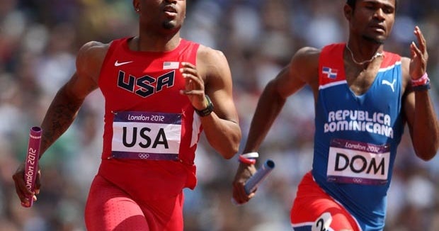 U.S. runner Manteo Mitchell finishes Olympic relay lap on broken leg ...