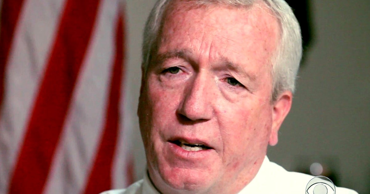 Mexican drug cartels fight turf battles in Chicago - CBS News