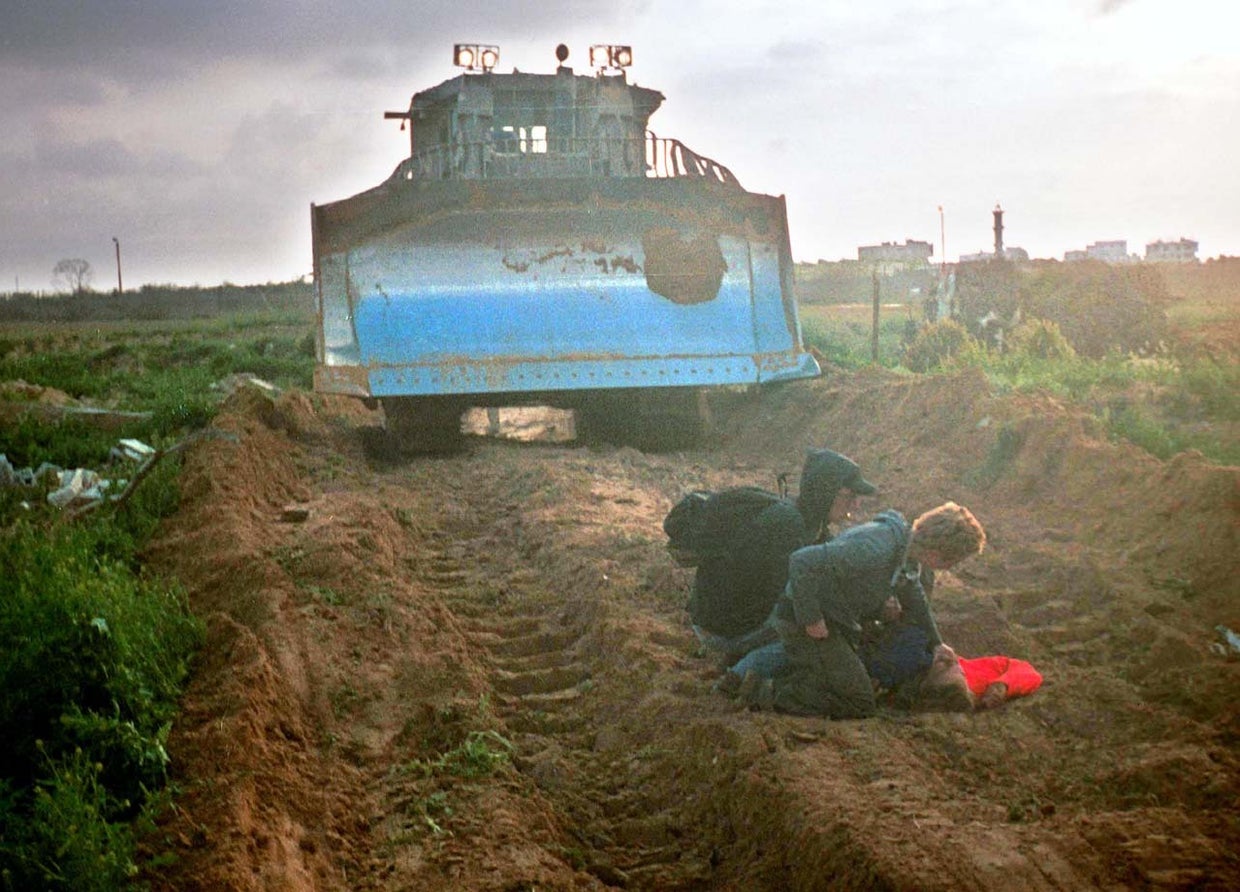 Rachel Corrie, U.S. activist killed by Israel bulldozer, brought it ...