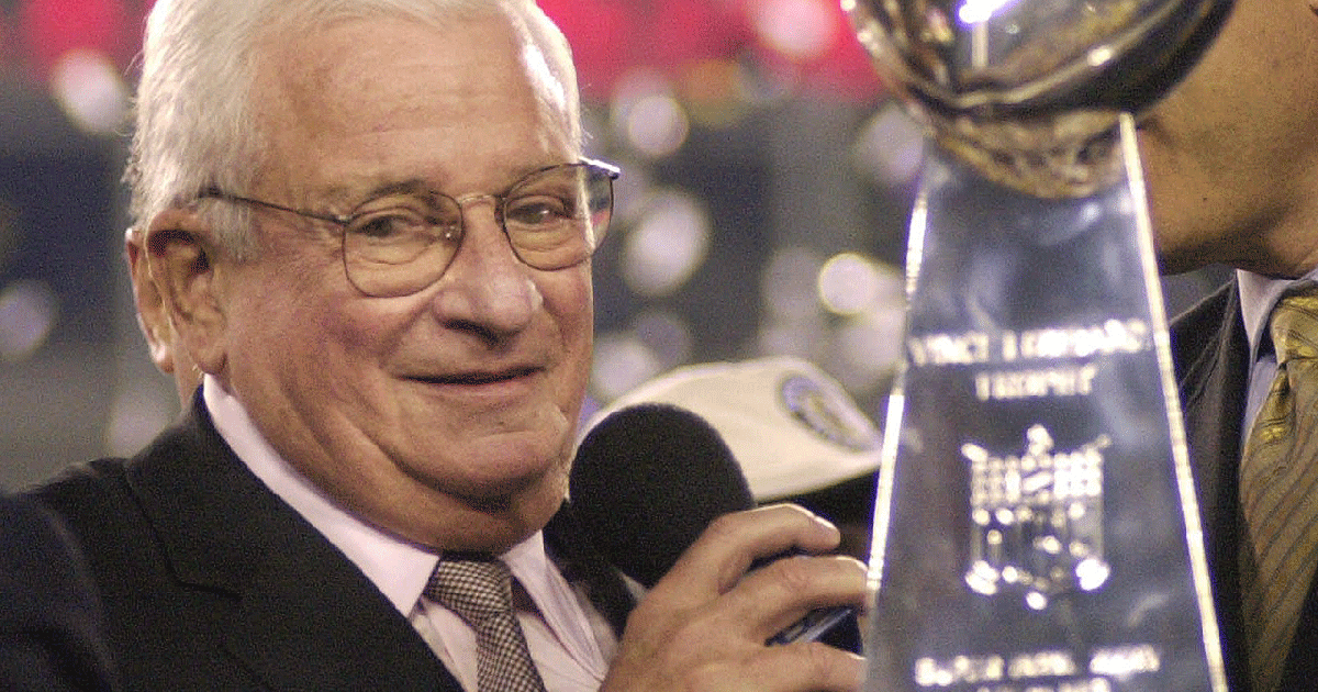 Art Modell, former Ravens, Browns owner, dies - CBS News