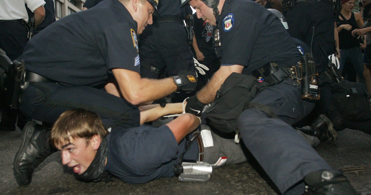 Judge: Hundreds unfairly arrested at '04 RNC - CBS News