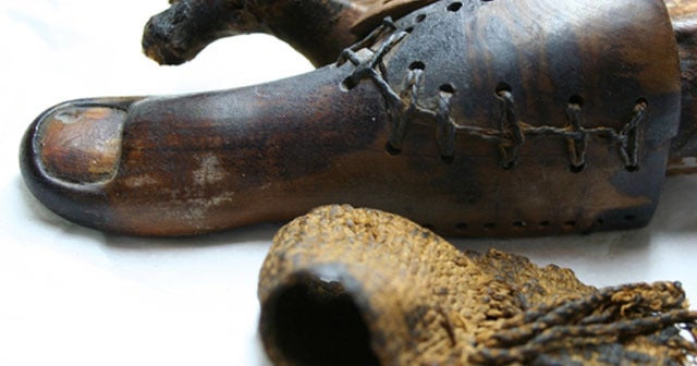 Oldest fake toes made walking easier in Egypt - CBS News
