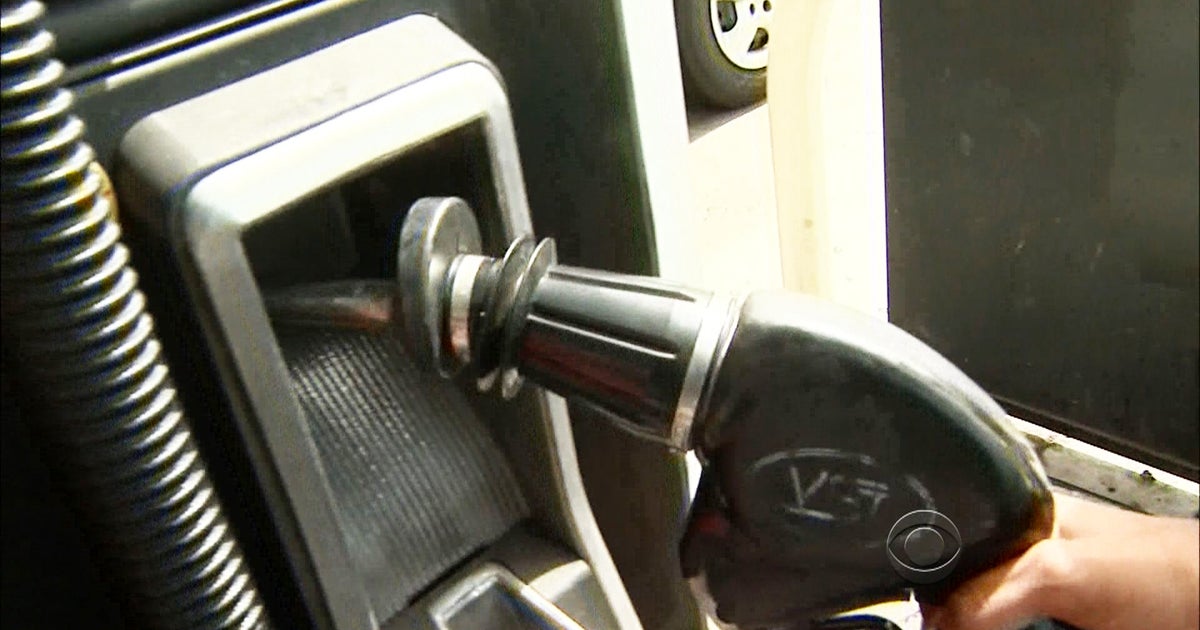 Why gas prices could drop below $3 a gallon - CBS News
