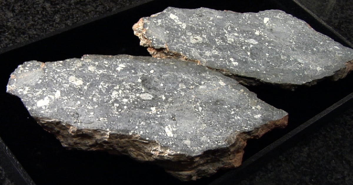 World's largest meteorite auction comes to NYC - CBS News