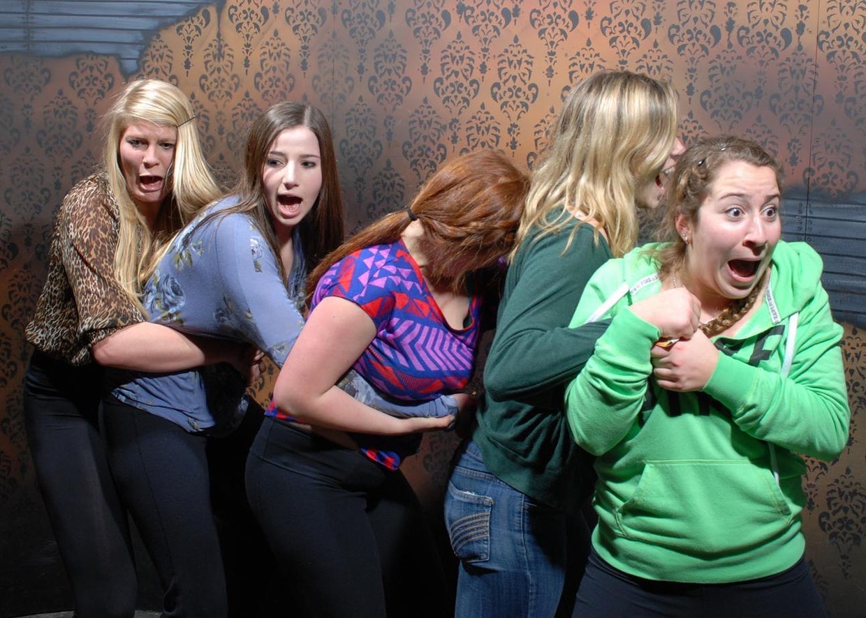 Terrified reactions at haunted house, Pt. 4