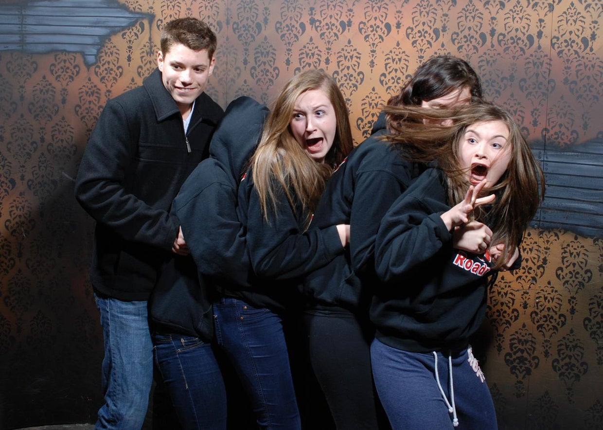 Terrified reactions at haunted house, Pt. 4