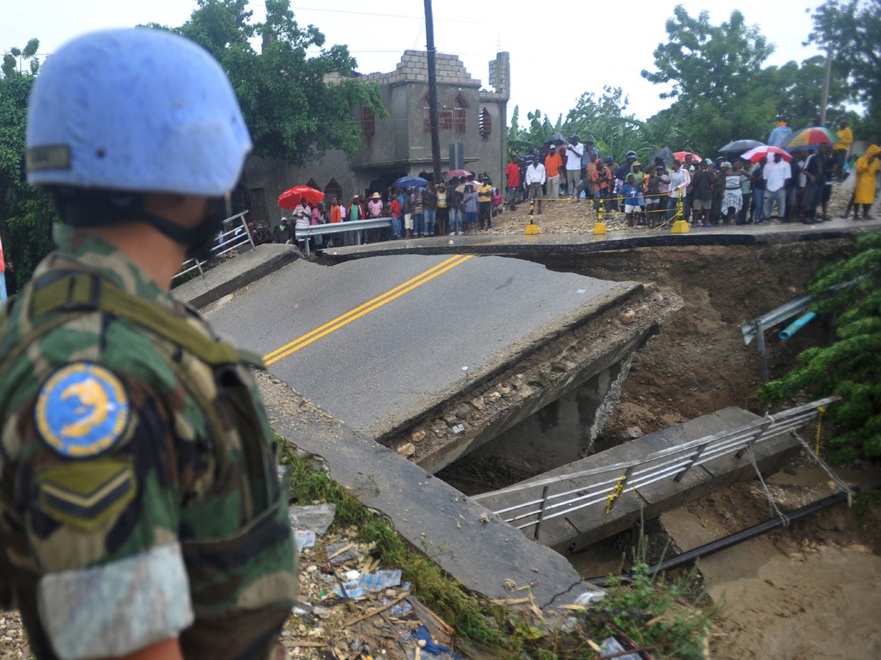 Sandy claims at least 40 lives in Caribbean - CBS News