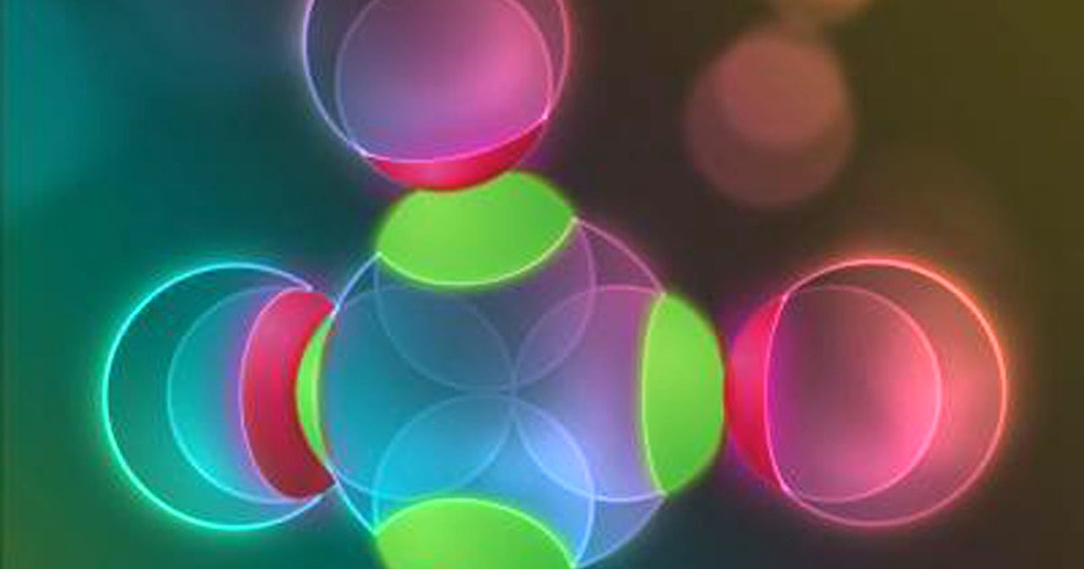 Man-made particles self-assemble like atoms - CBS News