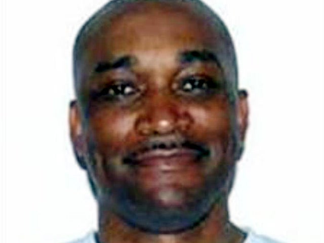 North Carolina officer suspected of shooting estranged wife shoots ...