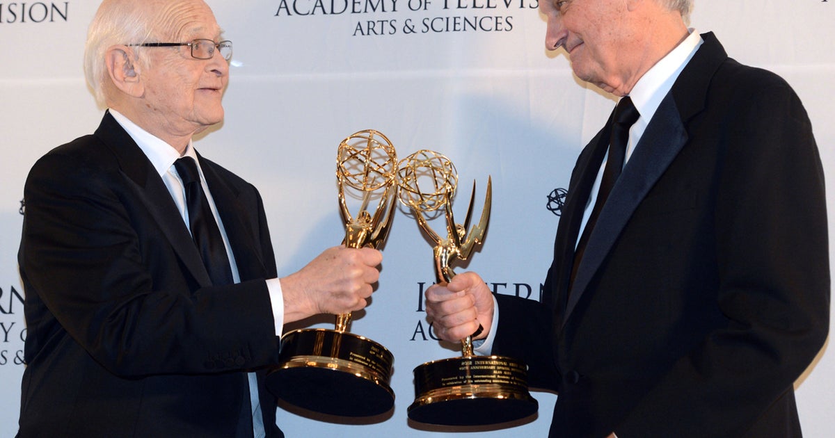 40th International Emmys honor Alan Alda, Norman Lear - CBS News