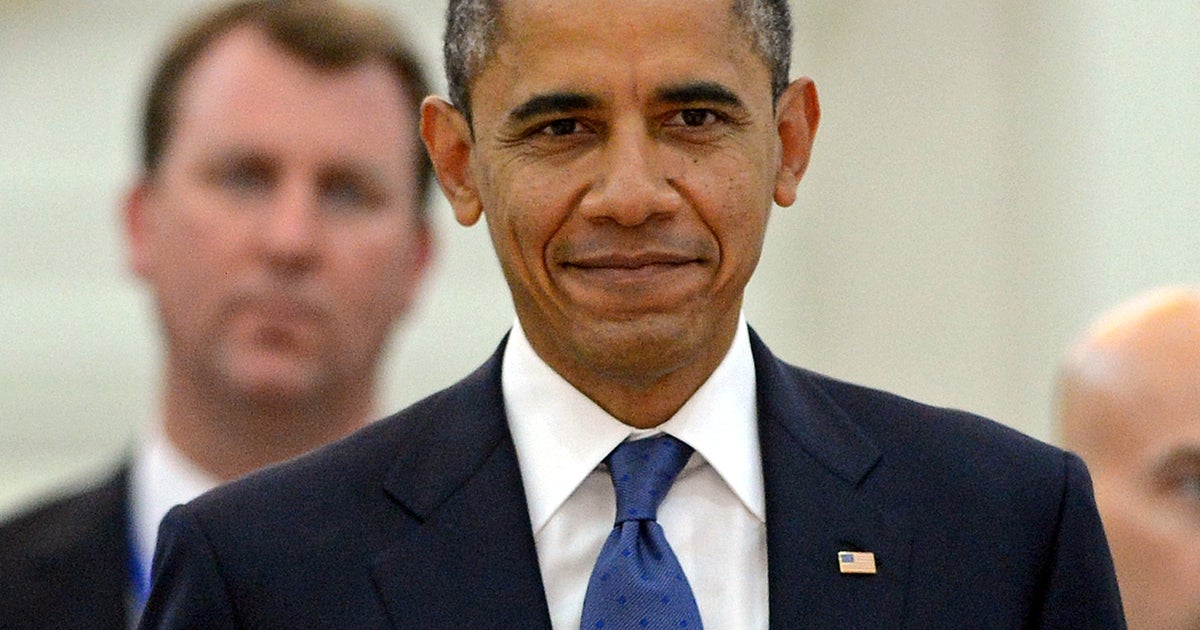 Obama hosts small-business owners on fiscal cliff - CBS News