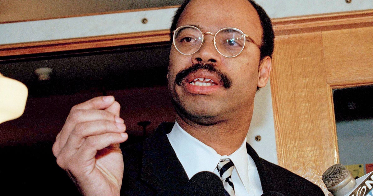 Ex-Rep. Reynolds launches bid for Jackson Jr. seat - CBS News