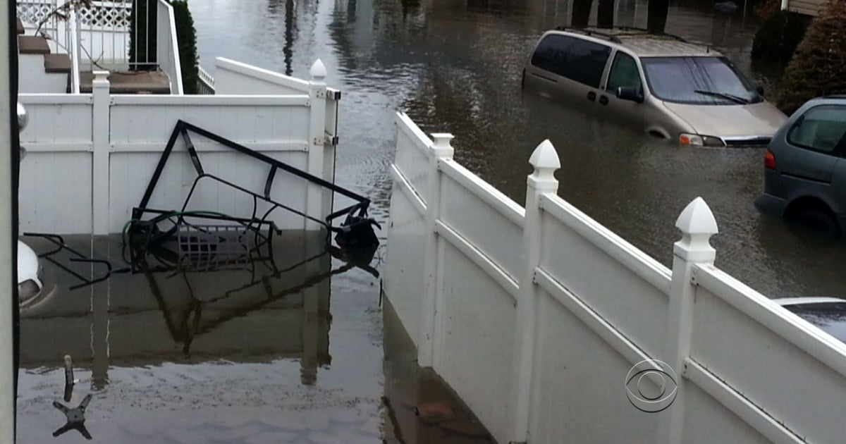 America's flood insurance system is sinking - CBS News