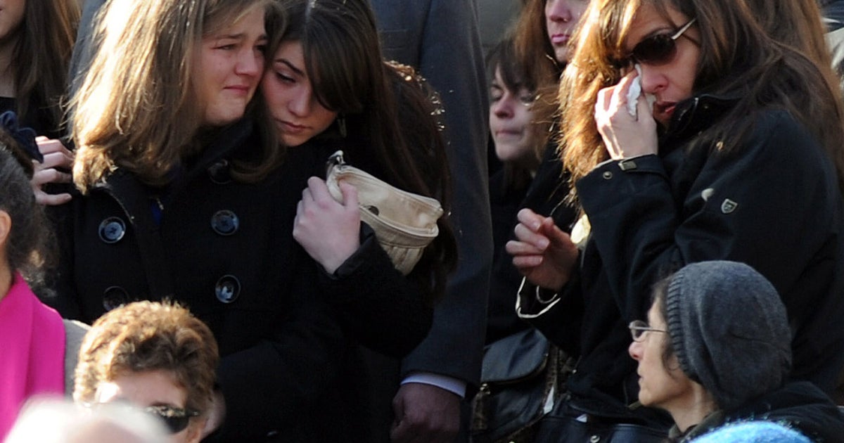 More funerals held for victims of Newtown shooting - CBS News