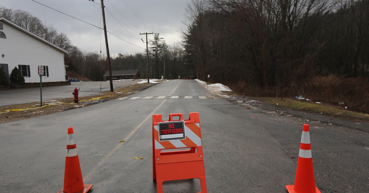 Sandy Hook Shooting Update: Authorities found arsenal in Adam Lanza's ...