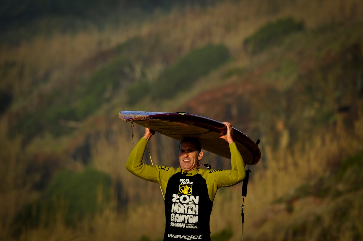 Garrett McNamara surfs possible 100-foot wave