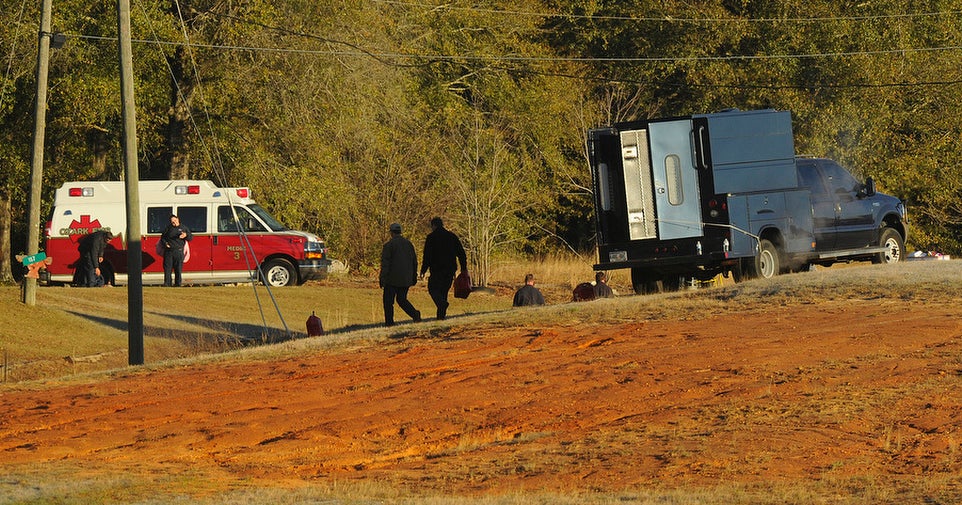 FBI: No more explosives found near Alabama bunker where held boy ...