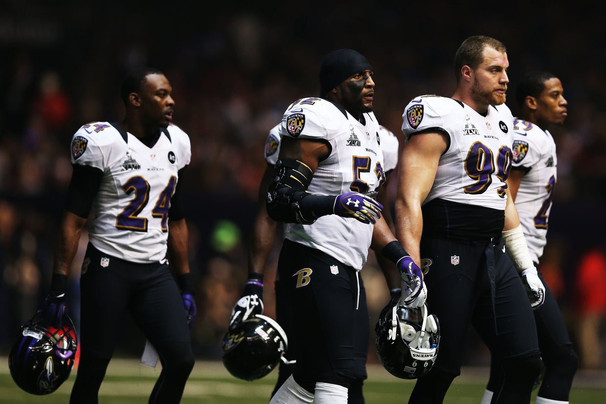 Behind the scenes in the NFL control room during Super Bowl blackout ...
