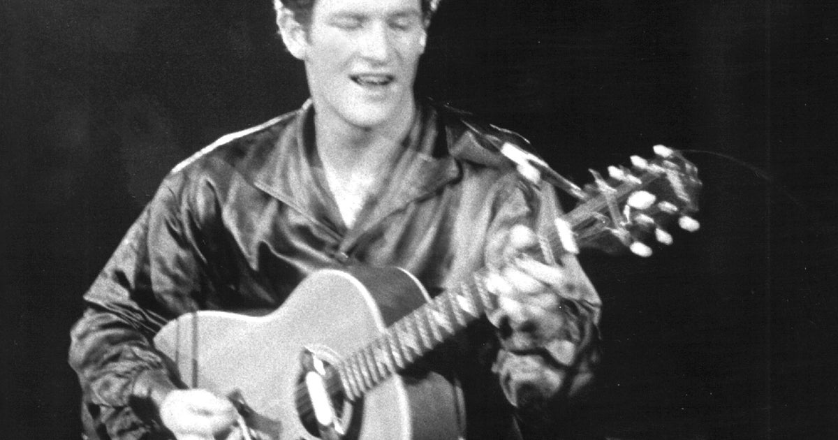 Early Beatles associate Tony Sheridan dies at 72 - CBS News