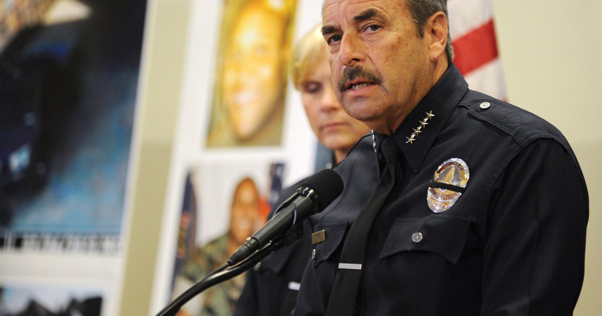 Christopher Dorner case spurs LAPD review backlash - CBS News