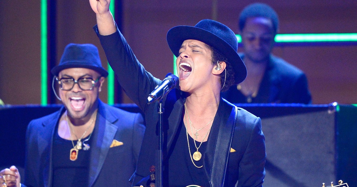 Bruno Mars scores his first No. 1 album on Billboard 200 chart - CBS News