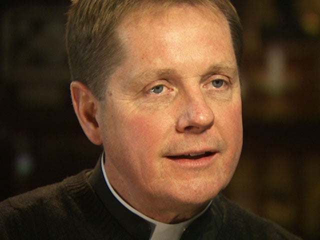 Catholic Church turns to Anglicans to fill U.S. priest shortage - CBS News