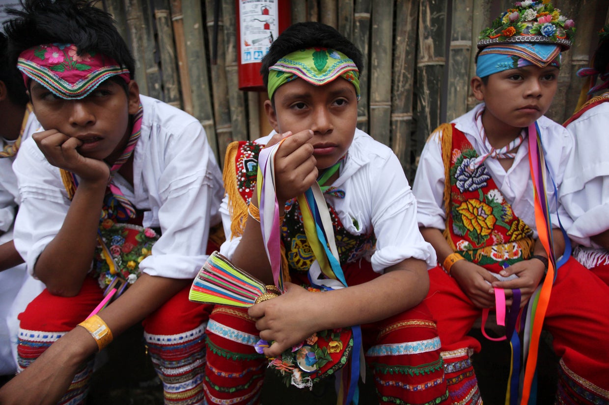 Indigenous acrobats and performers in Mexico