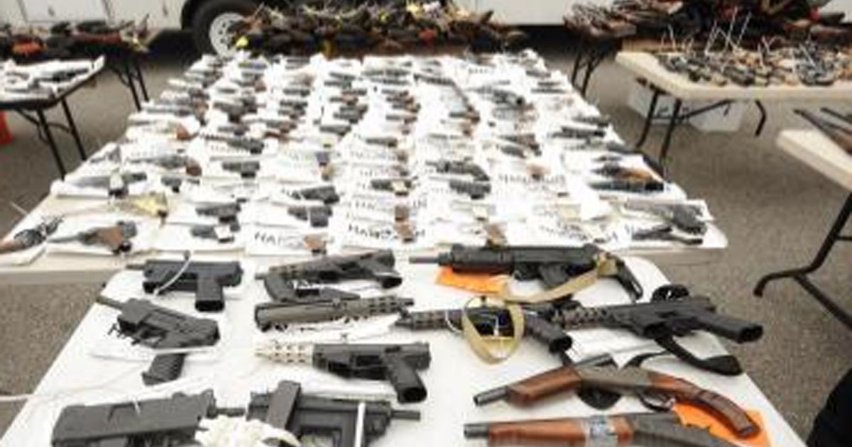 Man returning homemade pipe bomb gets arrested at L.A. gun buyback ...